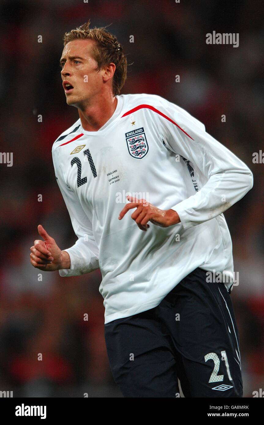 Soccer peter crouch hi-res stock photography and images - Alamy
