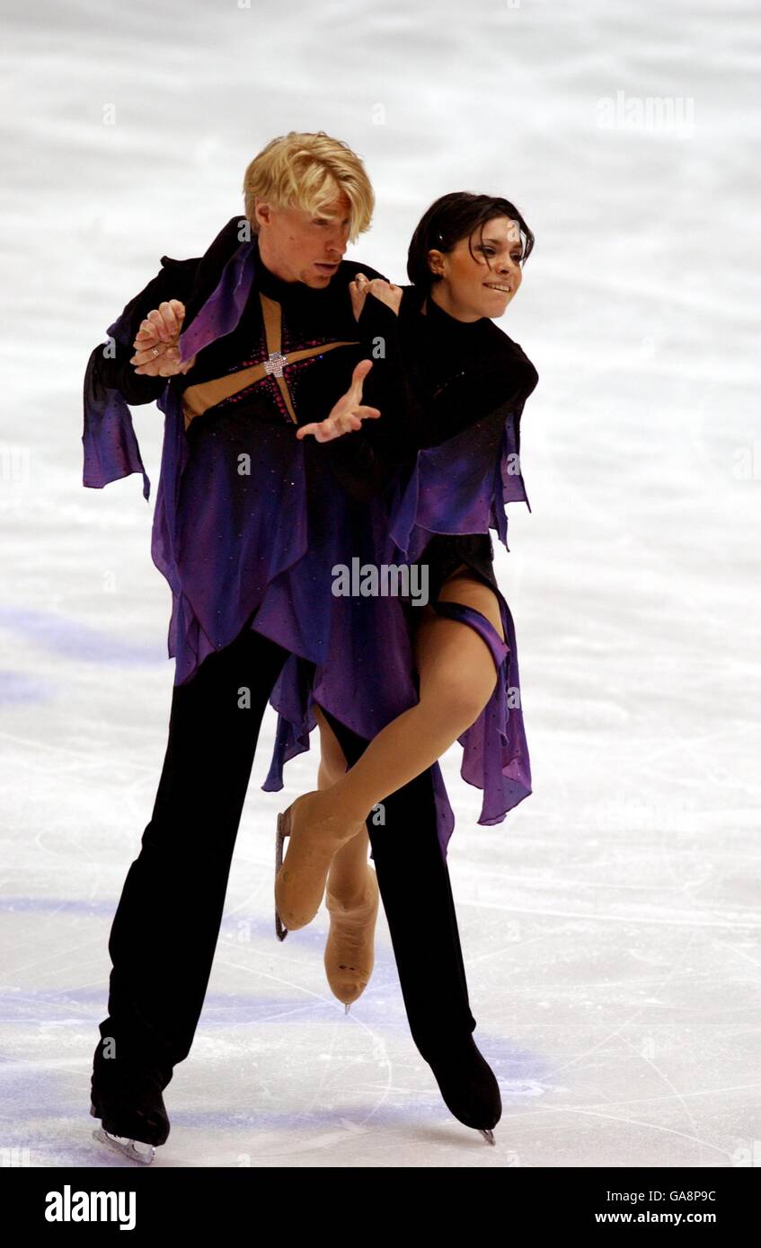 r-l; France's Isabelle Delobel and her partner Olivier Schoenfelder in ...