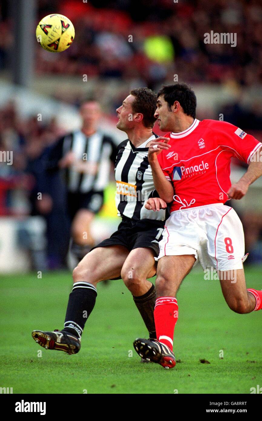 Nottingham Forest's Jack Lester (r) and Grimsby Town's Paul Groves ...