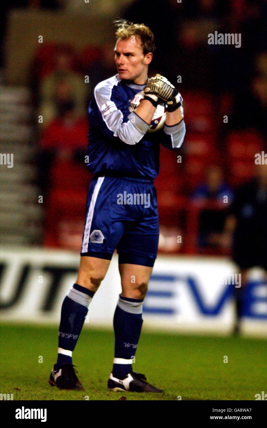 Wolverhampton wanderers goalkeeper michael oakes hi-res stock ...