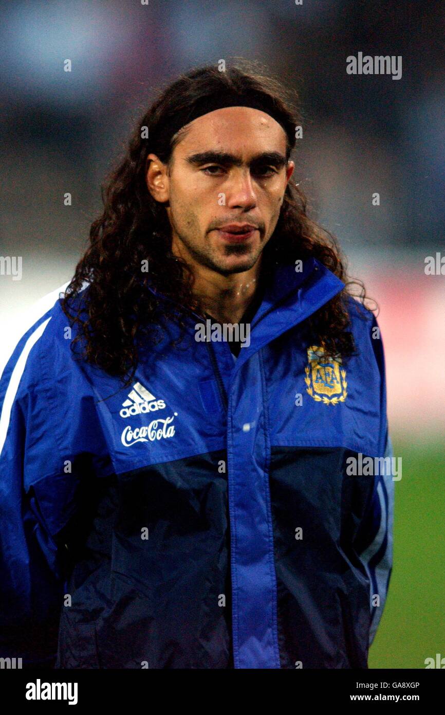 International Soccer - Friendly - Cameroon v Argentina Stock Photo - Alamy