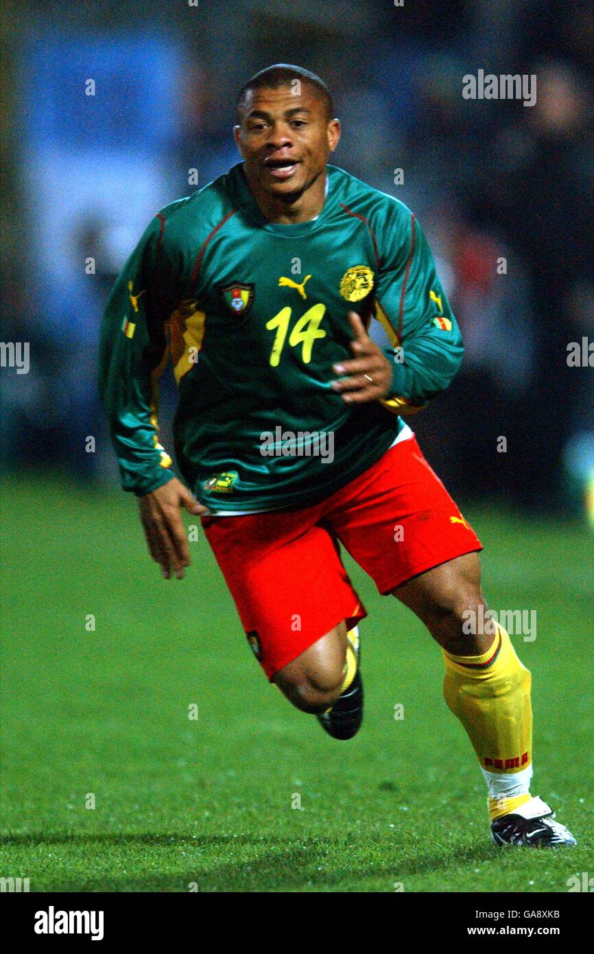 International Soccer - Friendly - Cameroon v Argentina Stock Photo - Alamy