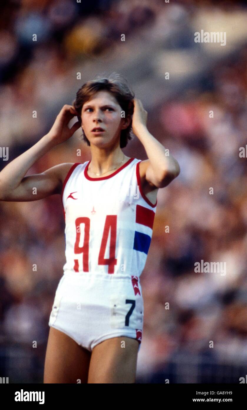 Athletics - Moscow Olympic Games - Women's 400m - Heats. Linsey ...
