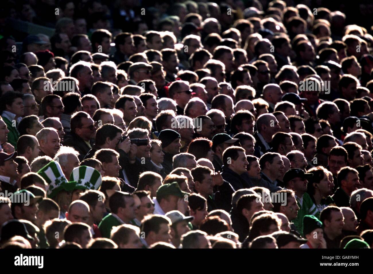 Ireland fans watch the action hi-res stock photography and images - Alamy