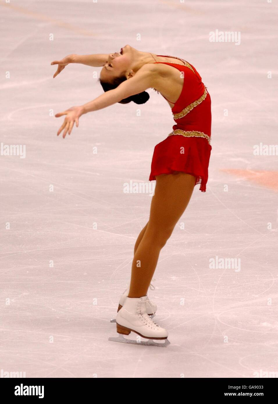 Michelle kwan olympics skating hi-res stock photography and images - Alamy
