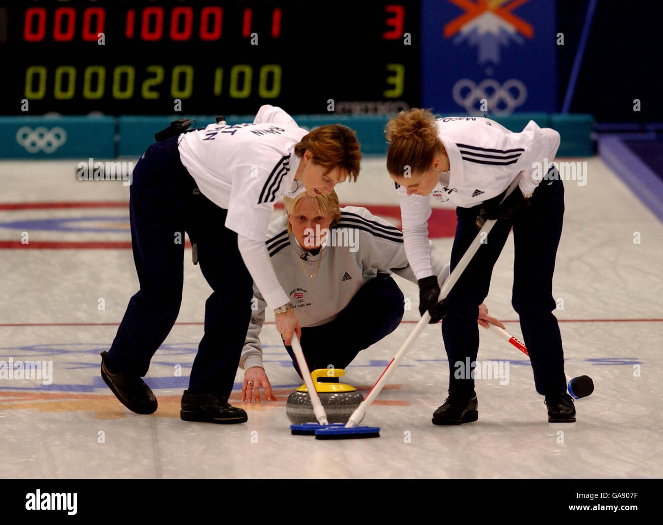 2002 olympics curling hi-res stock photography and images - Alamy