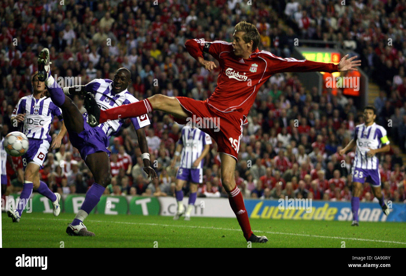 Anfield liverpools peter crouch opens the scoring hi-res stock ...