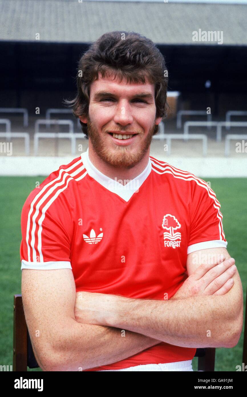 Peter withe nottingham forest hi-res stock photography and images - Alamy