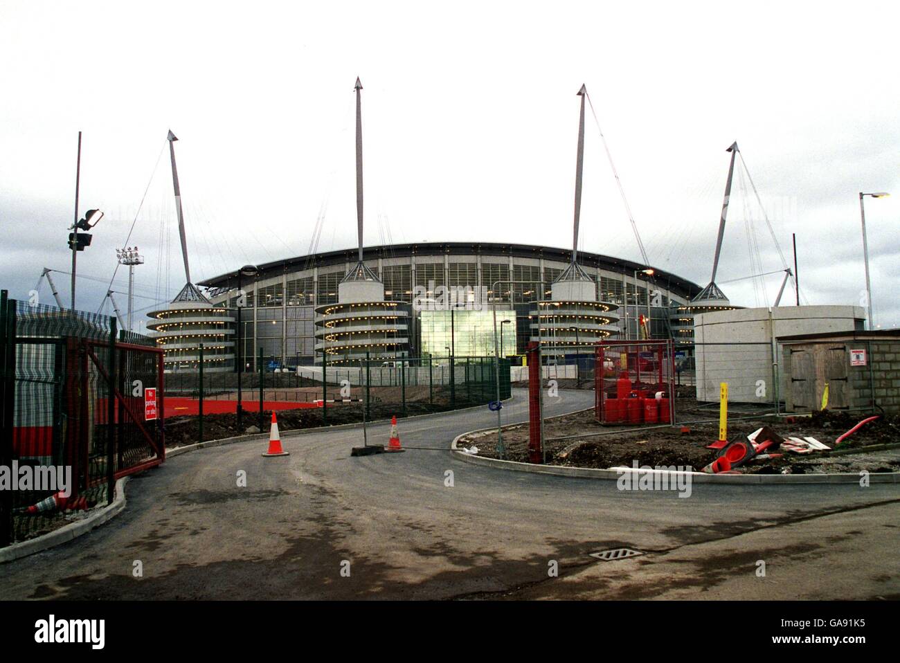 Commonwealth Stadium Construction