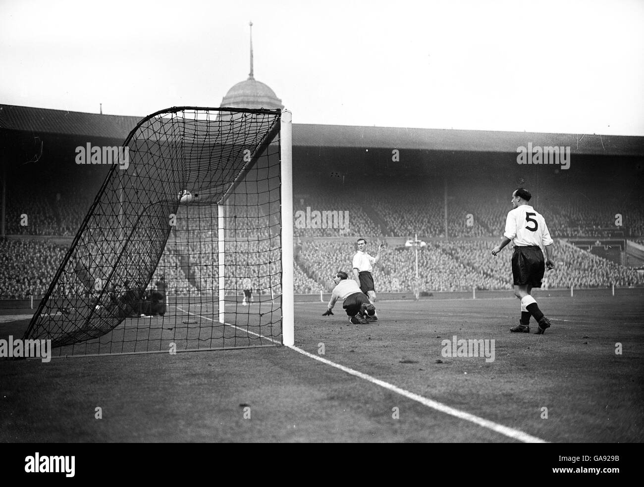 Gil Merrick, England goalkeeper and William (Bill) Eckersley (centre ...