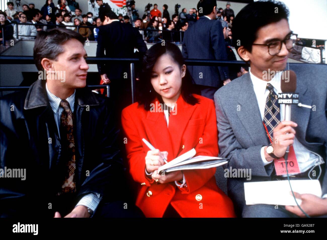 GARY LINEKER IS INTERVIEWED BY A JAPANESE TV REPORTER Stock Photo - Alamy