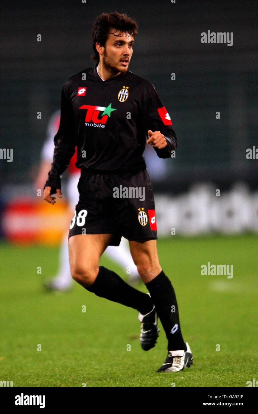 Tomas guzman gaetan hi-res stock photography and images - Alamy