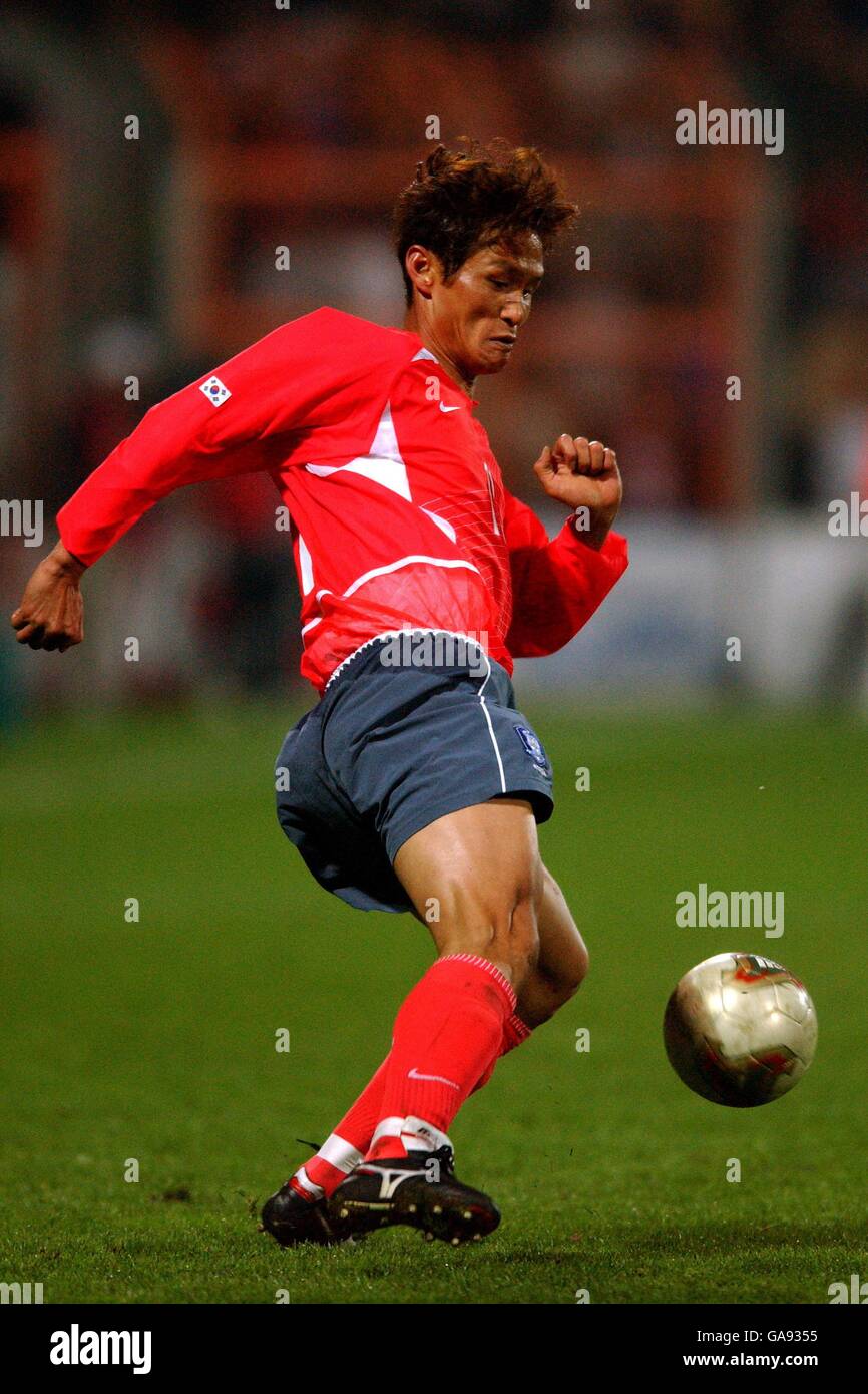 Choi yong soo hi-res stock photography and images - Alamy