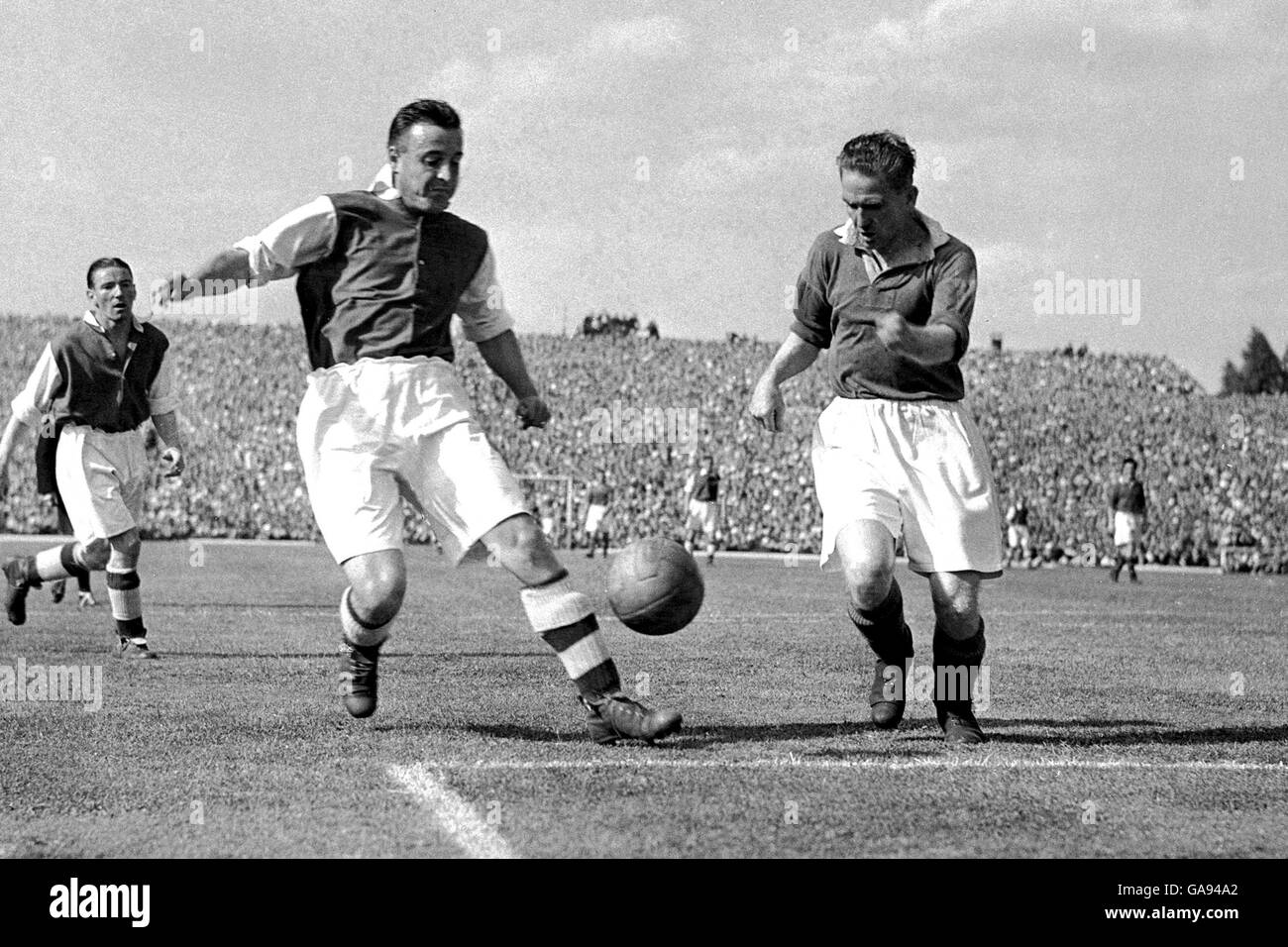 Jack Warner Football High Resolution Stock Photography and Images - Alamy