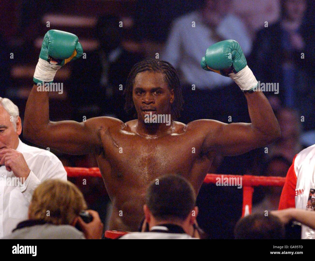 Boxing heavyweight bout audley harrison v julius long hi-res stock ...