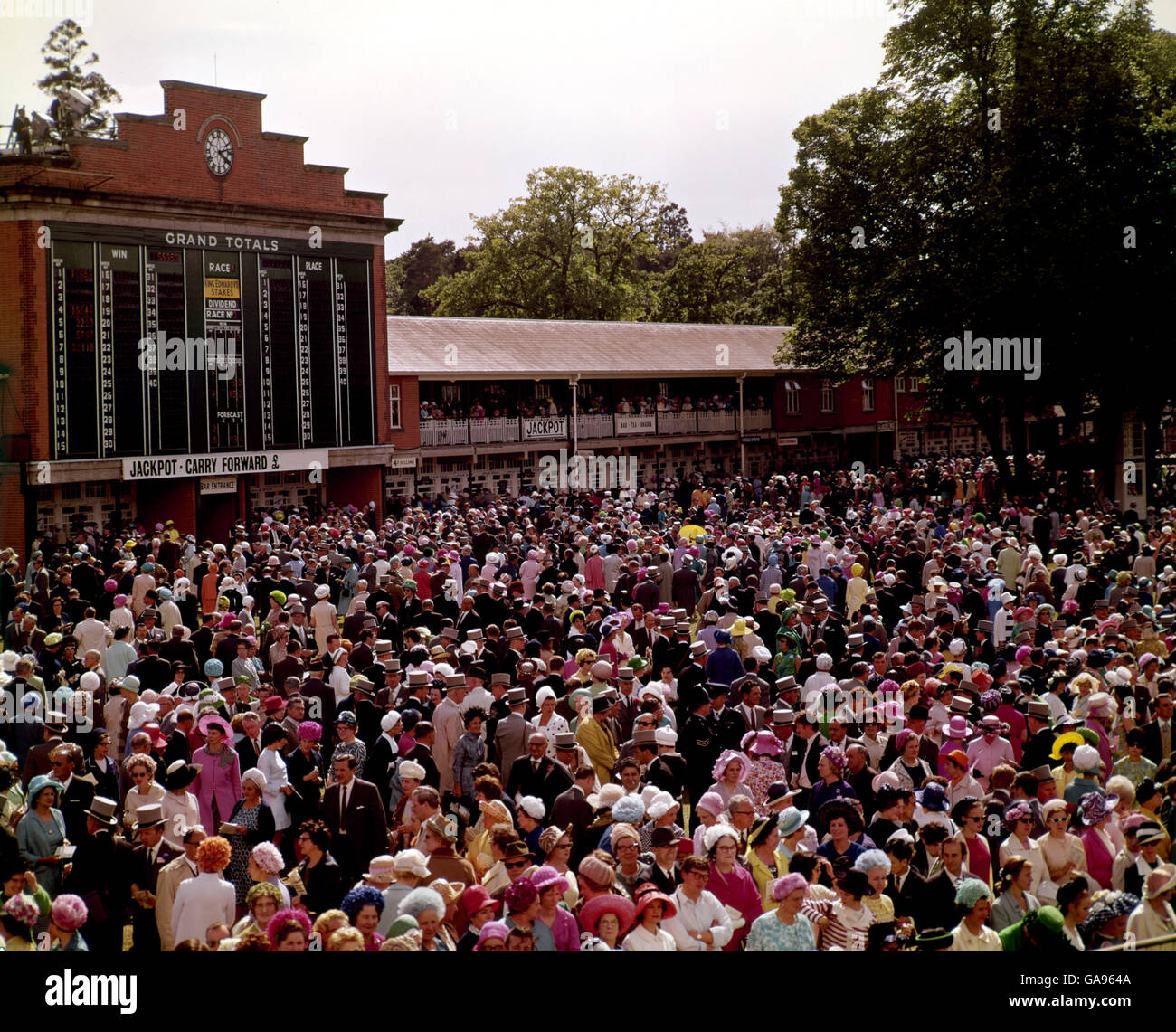 A typical royal ascot crowd hi-res stock photography and images - Alamy