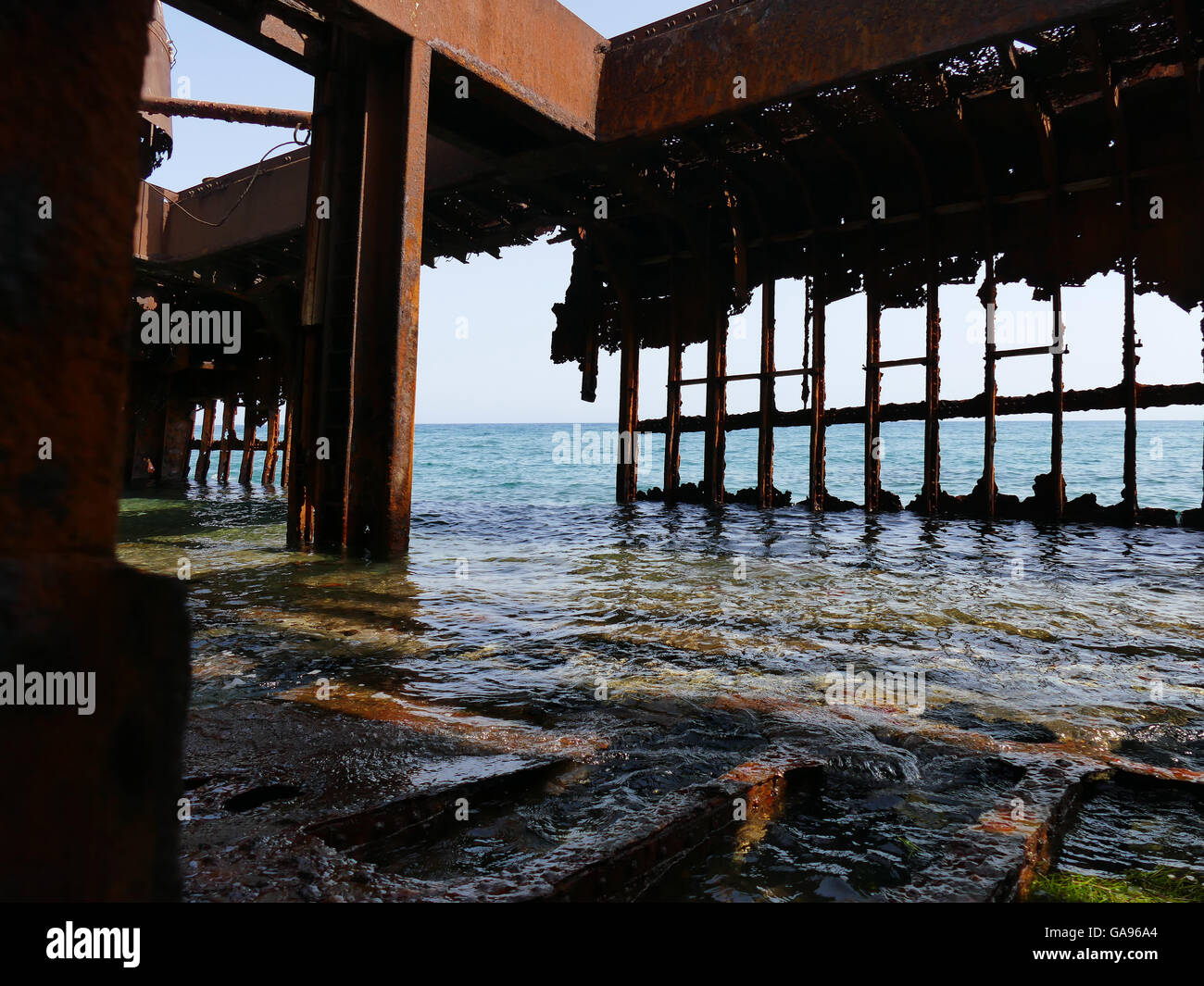 Inside shipwreck hi-res stock photography and images - Alamy