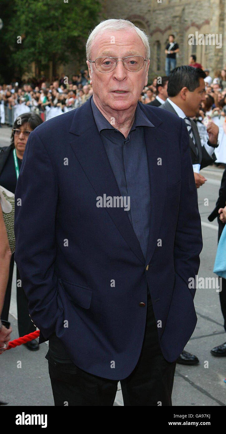 Showbiz toronto sleuth hi-res stock photography and images - Alamy