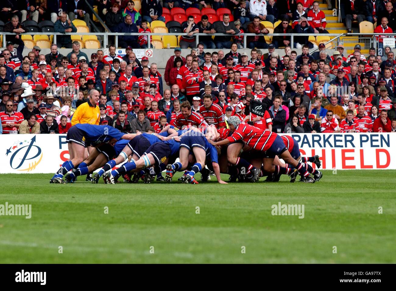 Parker pen scrum hi-res stock photography and images - Alamy