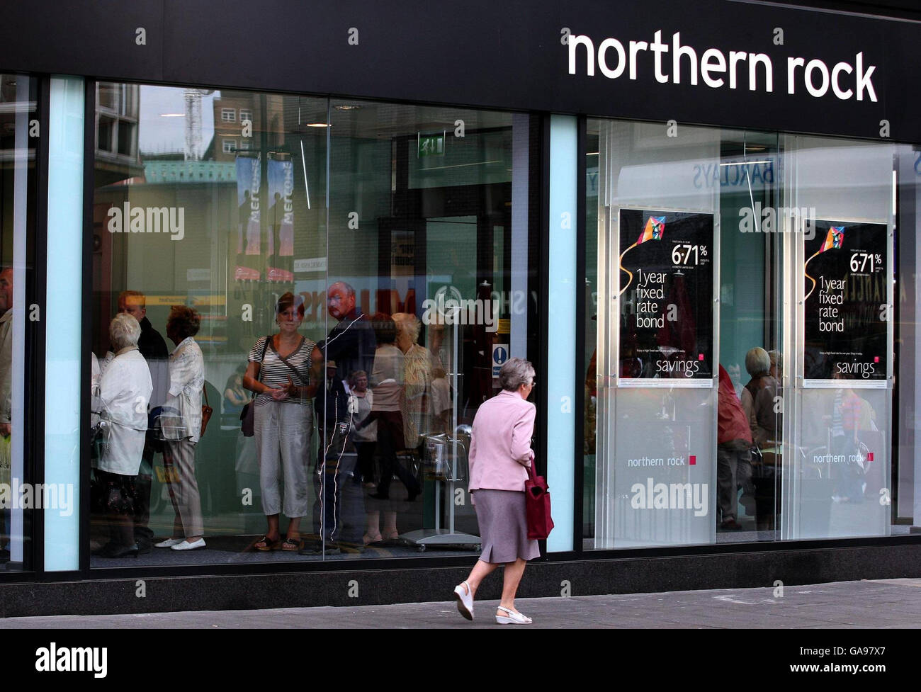 Northern rock building society branch hi-res stock photography and ...