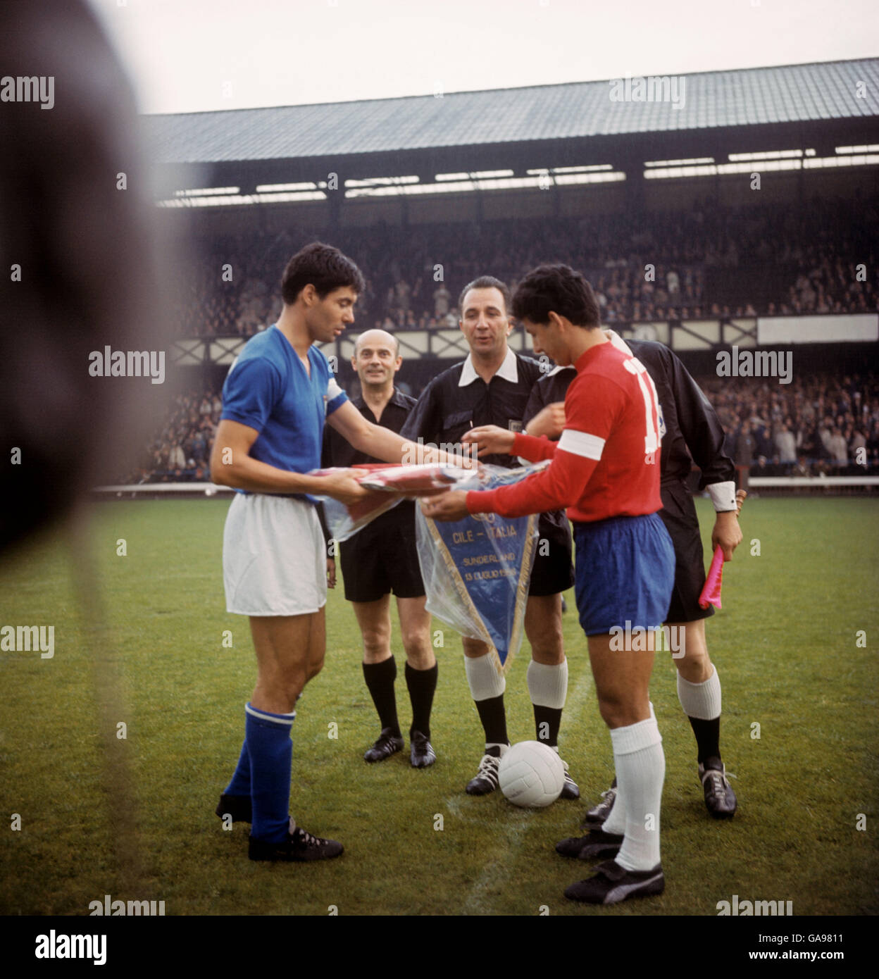 Soccer - World Cup England 1966 - Group Four - Chile v Italy - Roker ...
