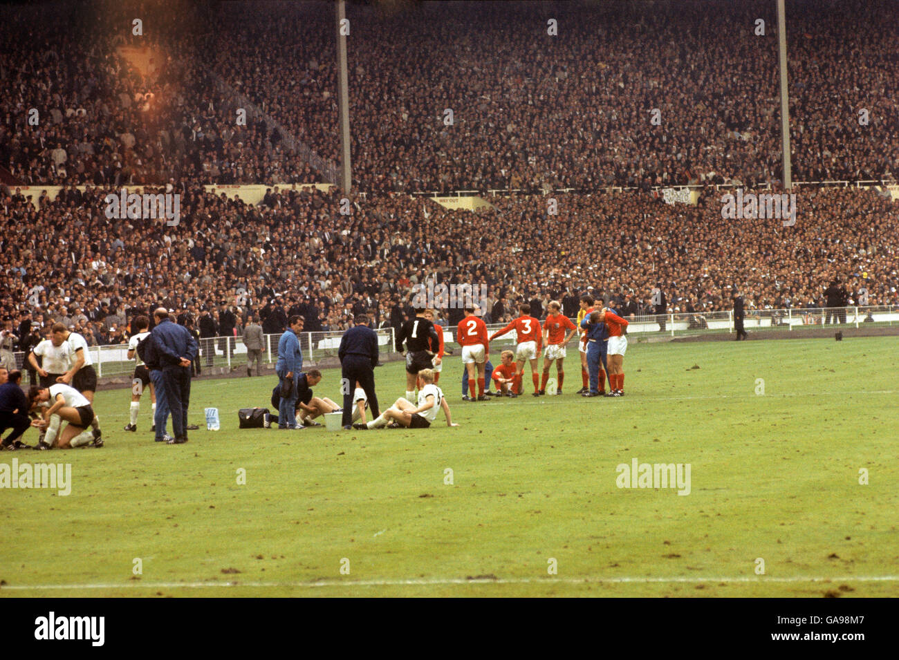 England v West Germany - 1966 World Cup Final - Wembley Stadium Stock ...