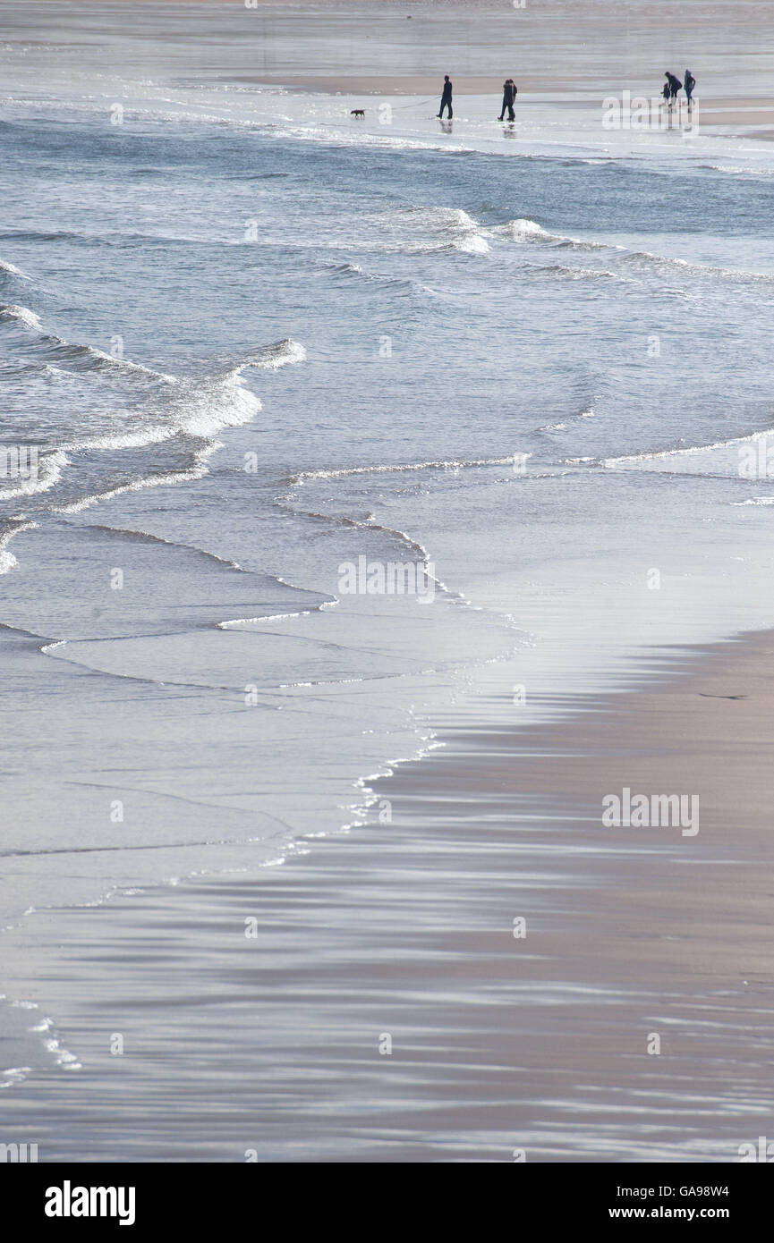 South shields coast hi-res stock photography and images - Alamy
