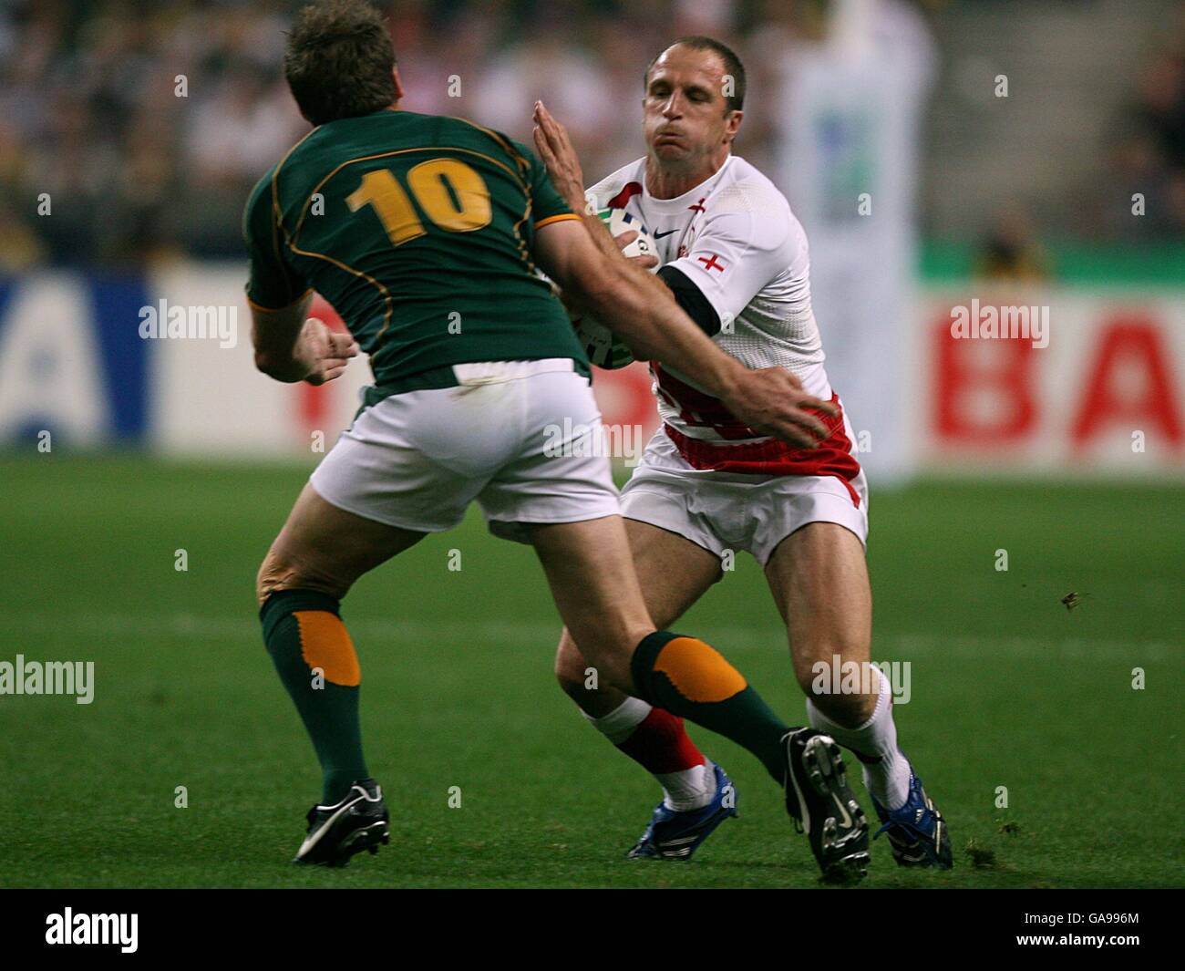Englands mike catt and south africas butch james hi-res stock ...