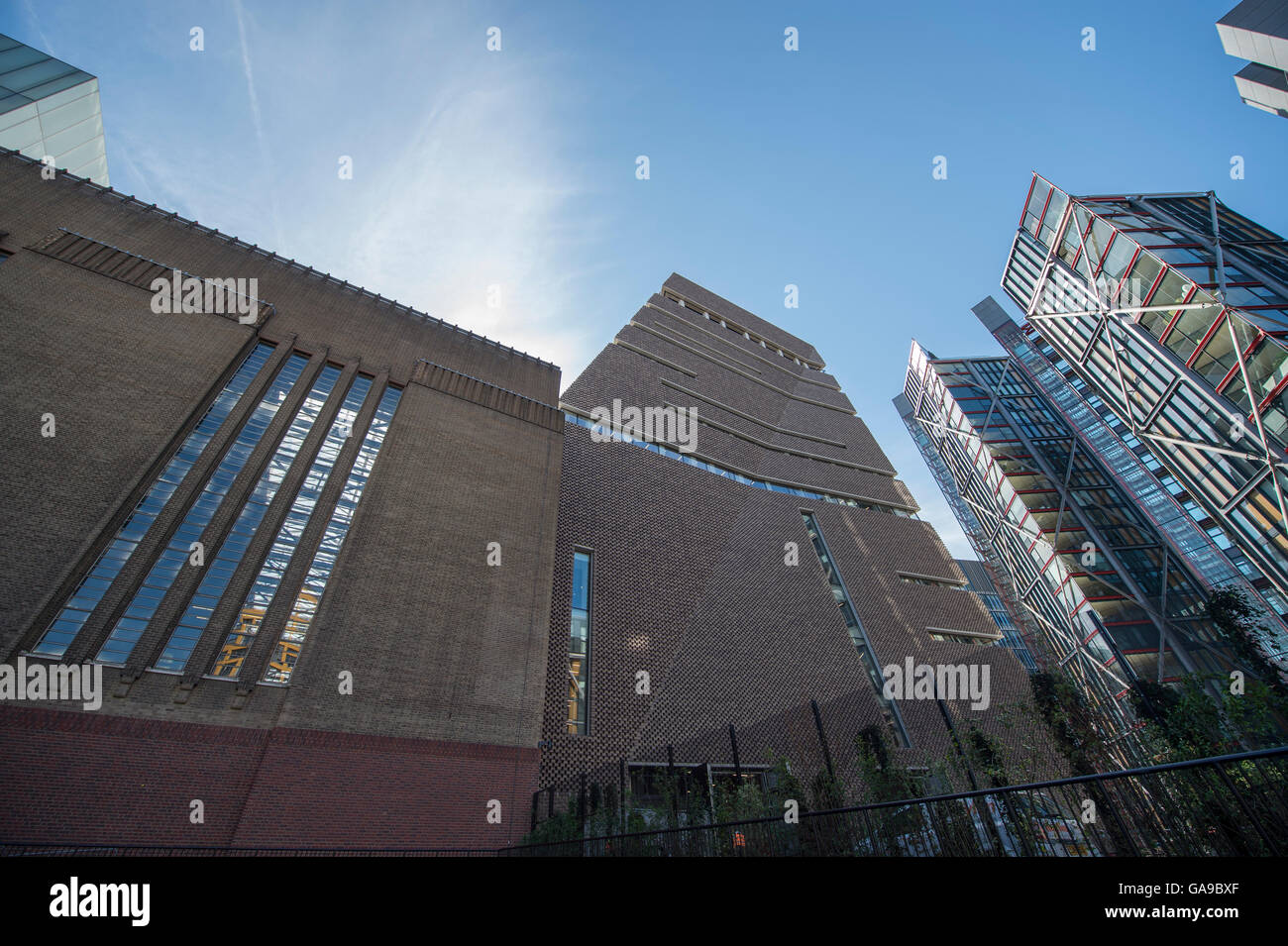 The new Tate Modern 10 storey brick faced extension designed by ...