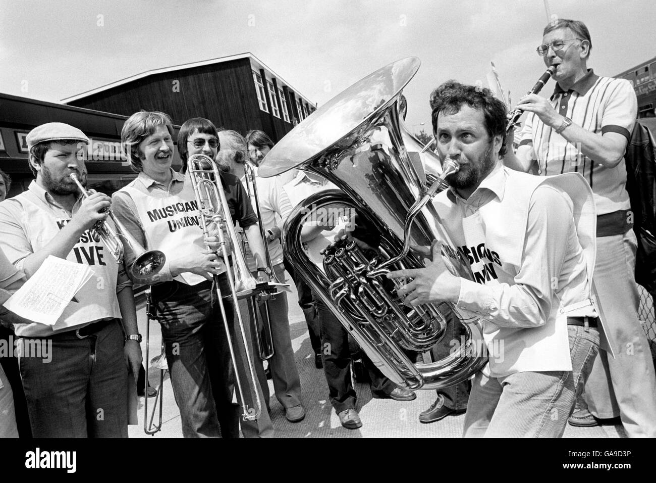 Zany DJ kenny Everett hitting the high notes outside the BBC TV centre ...