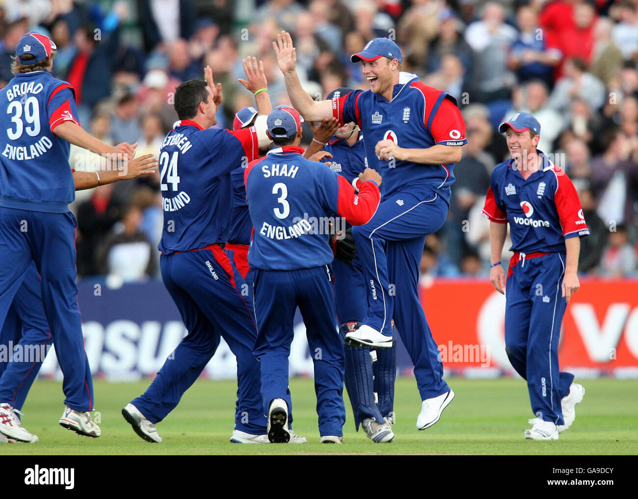 Full length celebrating smiling happy high five mangrs hi-res stock ...