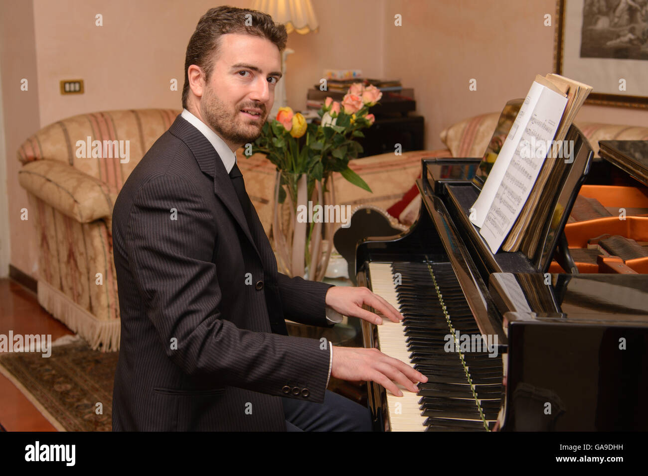 Classic suit hi-res stock photography and images - Alamy