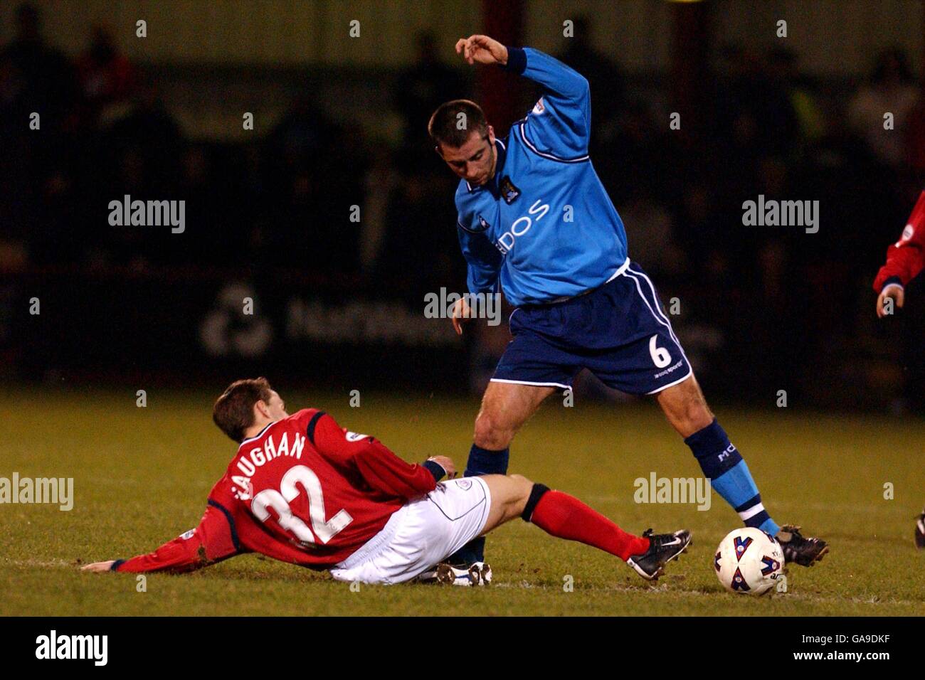 Manchester city v crewe alexandra hi-res stock photography and images ...