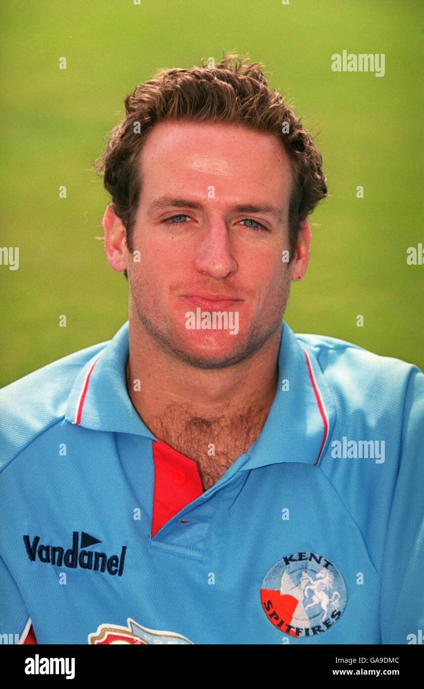 Kent cricket matthew banes hi-res stock photography and images - Alamy