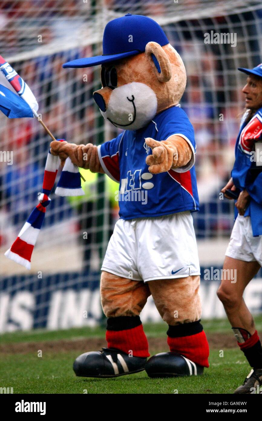 Rangers mascot hi-res stock photography and images - Alamy