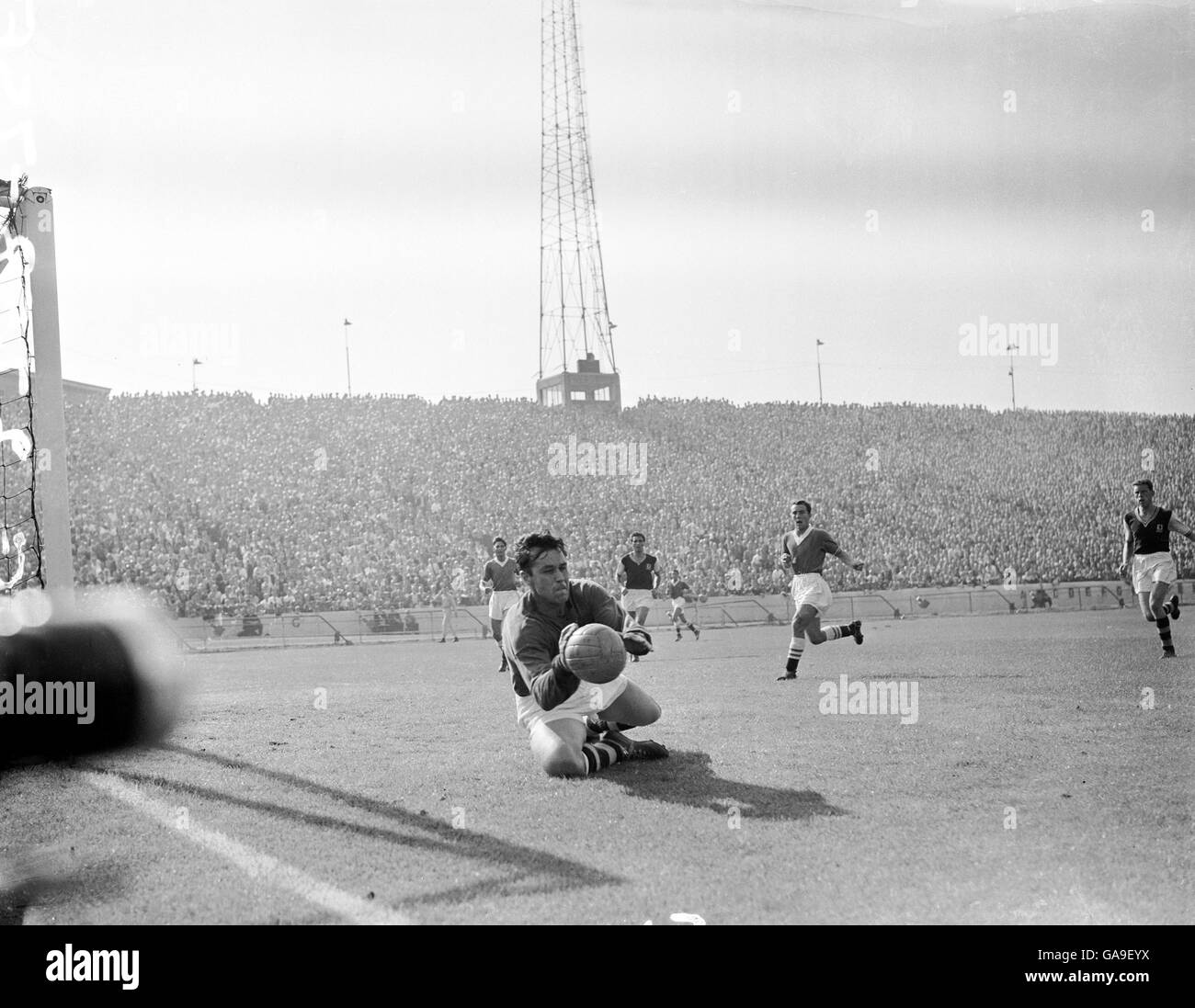 Nigel sims villa hi-res stock photography and images - Alamy