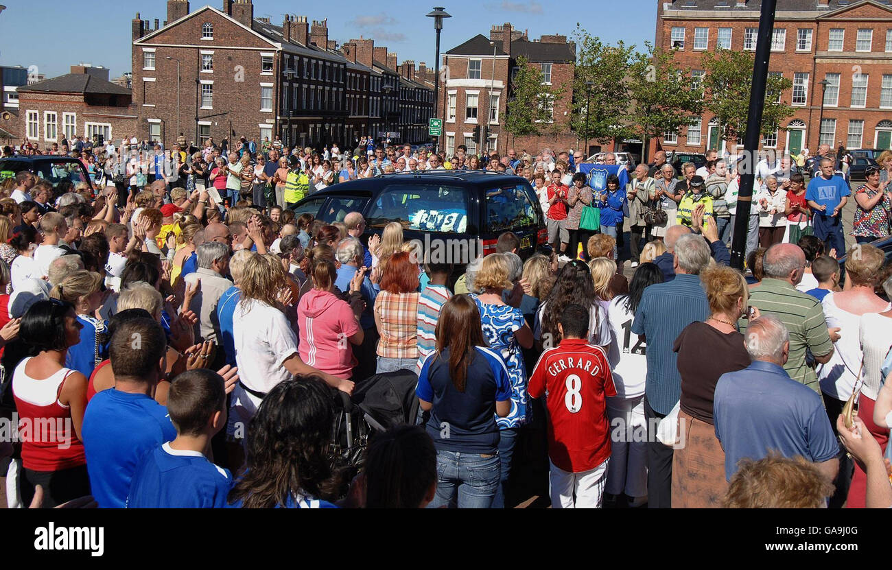 Rhys jones funeral hi-res stock photography and images - Alamy