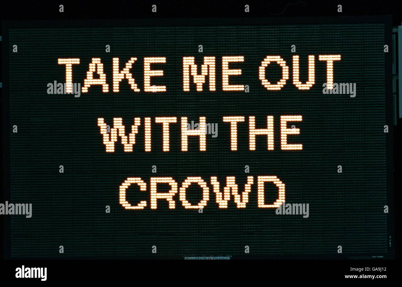 Sydney 2000 Olympics - Baseball - Final - USA v Cuba. The scoreboard ...