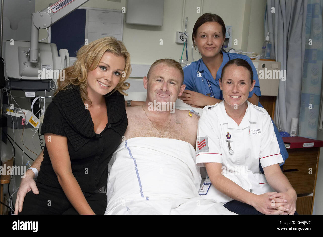 Samantha jones nhs hi-res stock photography and images - Alamy