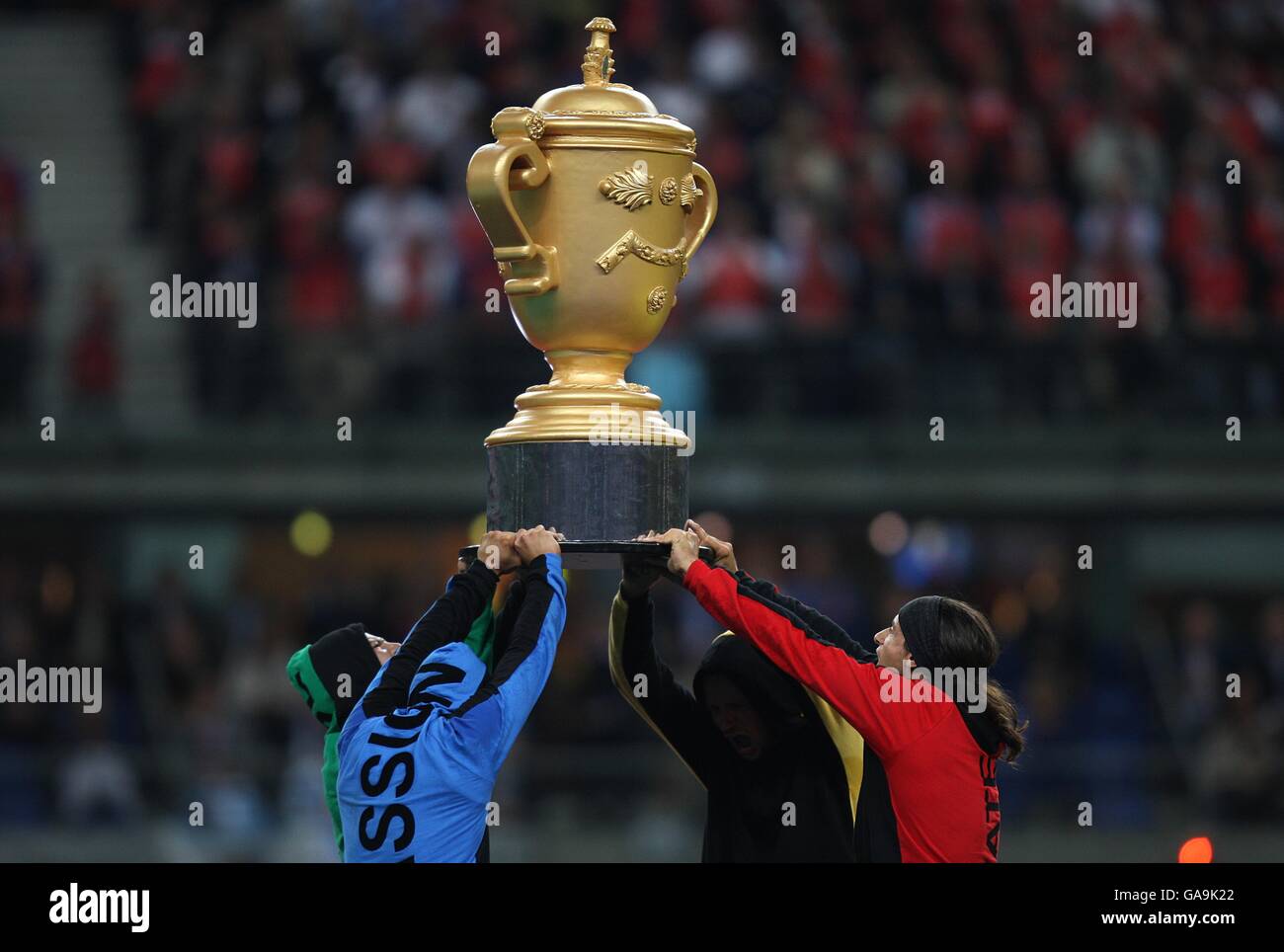 The opening ceremony 2007 rugby world cup hi-res stock photography and ...