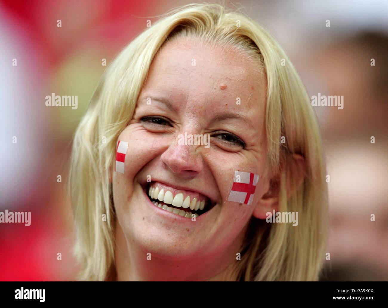England football fan face paint hi-res stock photography and images - Alamy