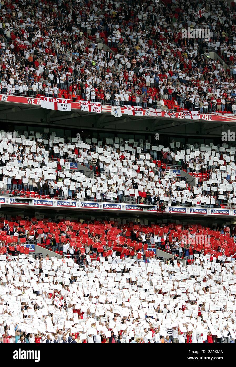 England israel general soccer hi-res stock photography and images - Alamy