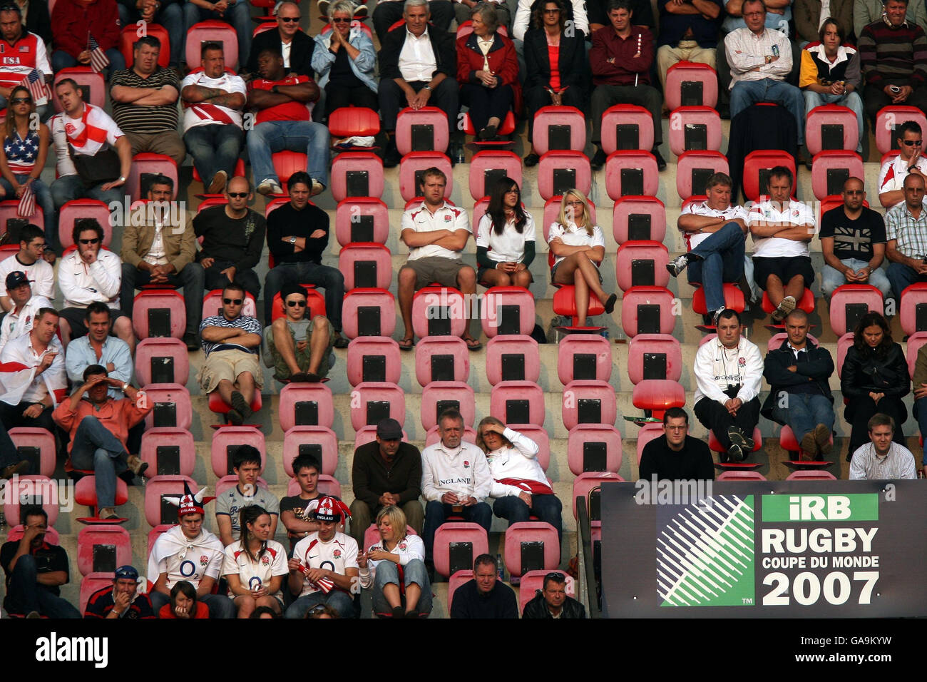 Empty seats amoungst the 35 hi-res stock photography and images - Alamy