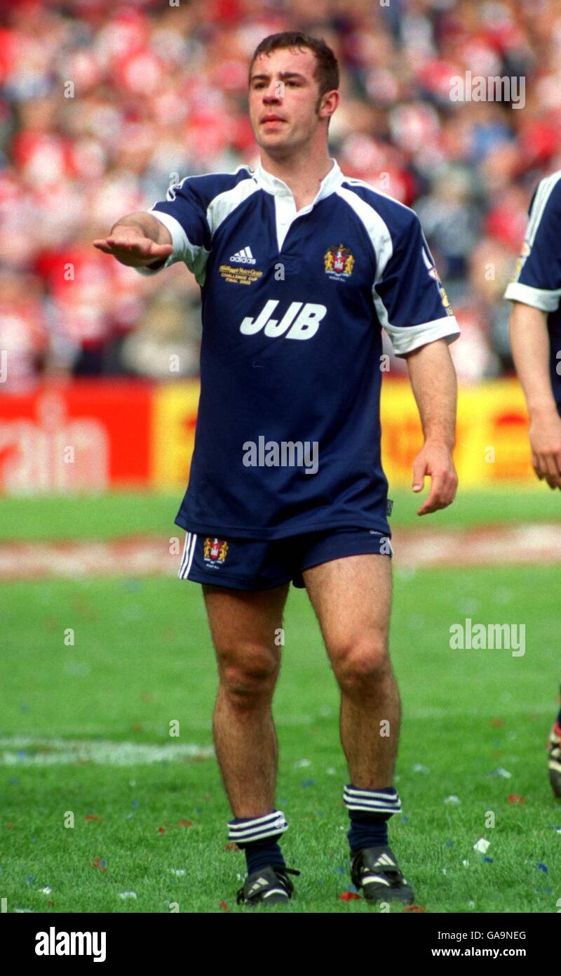 St helens saints v wigan warriors hi-res stock photography and images ...