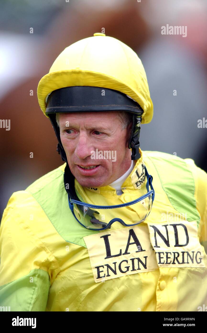 G duffield hi-res stock photography and images - Alamy