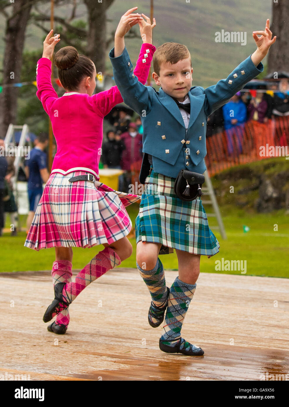 Highland games children kilt hi-res stock photography and images - Alamy