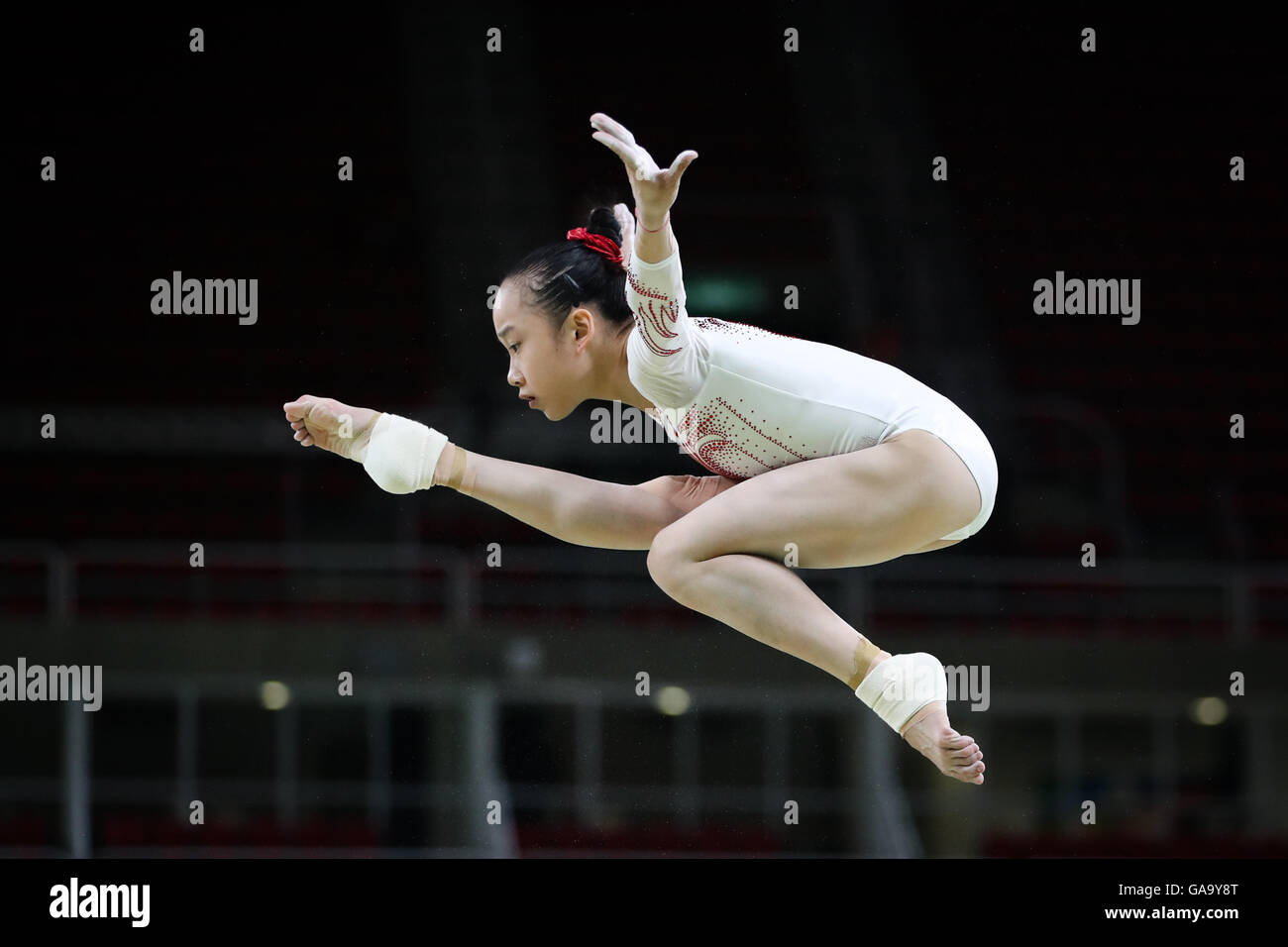 Yilin Fan High Resolution Stock Photography and Images - Alamy