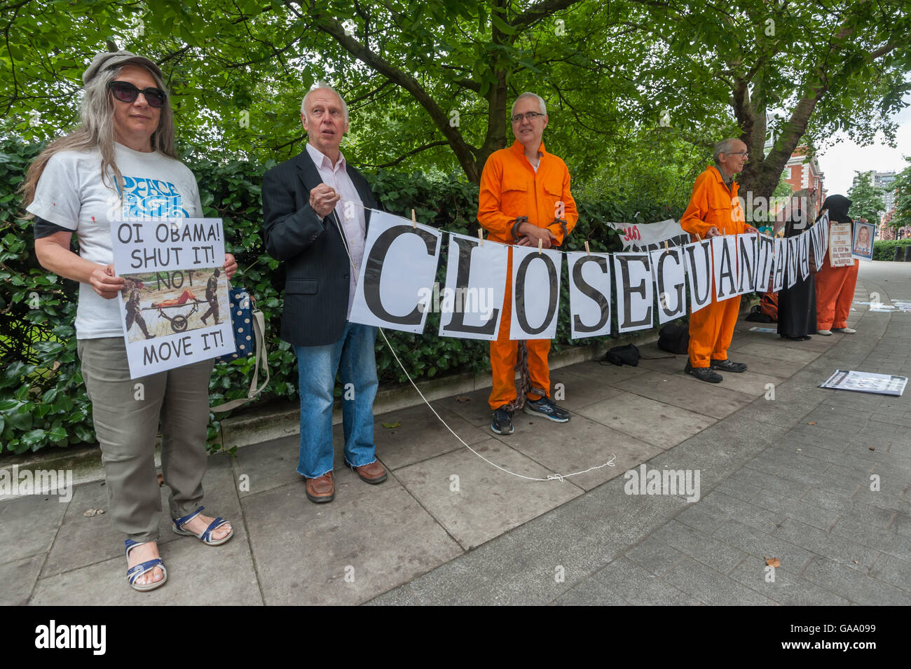 London, UK. 4th August 2016. The London Guantánamo Campaign protest at ...