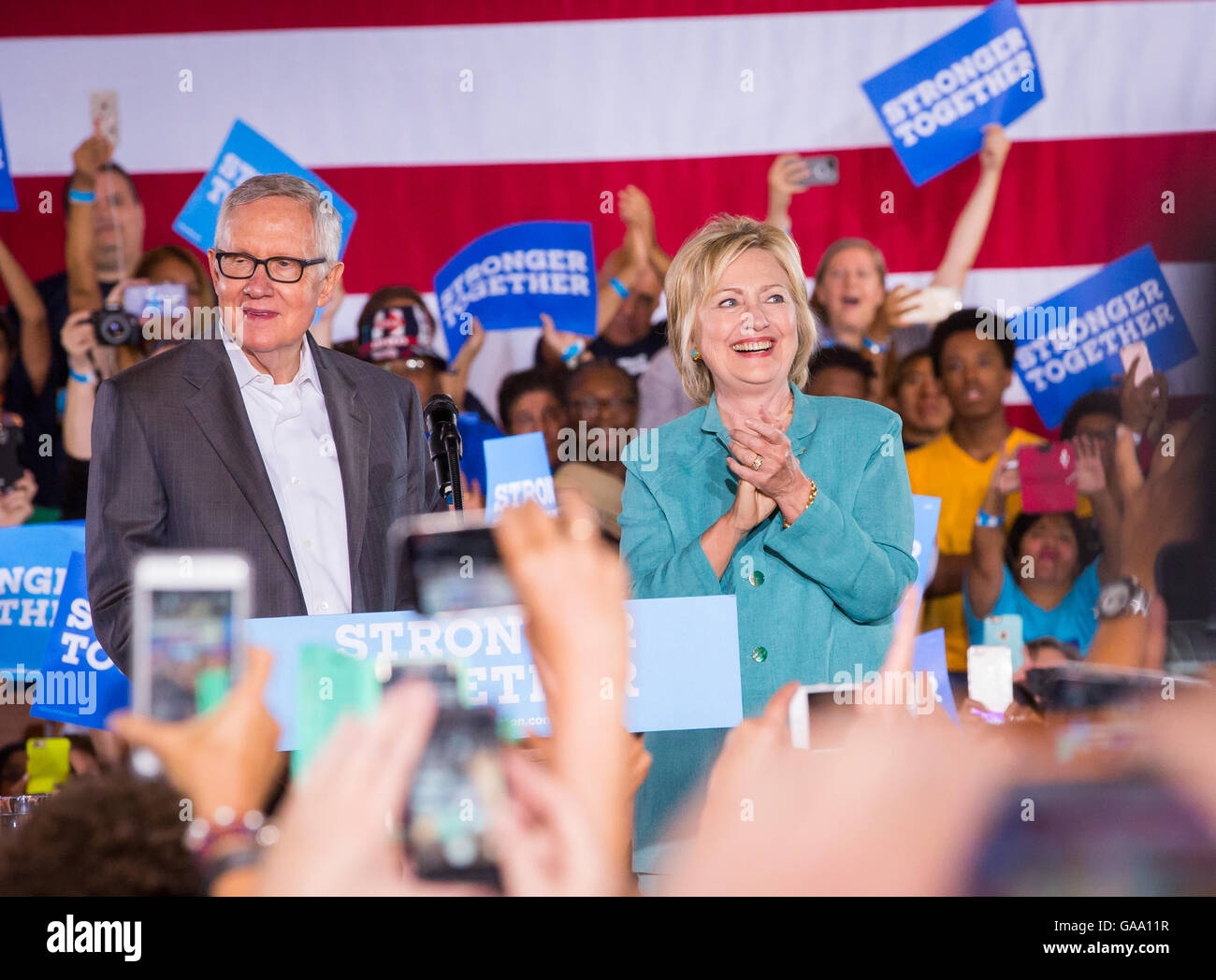 2016 senator harry hi-res stock photography and images - Alamy