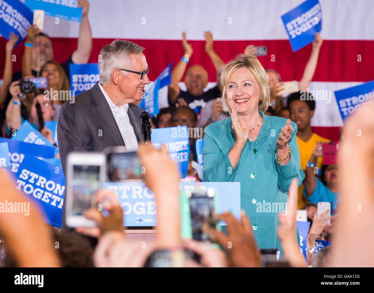 2016 senator harry hi-res stock photography and images - Alamy